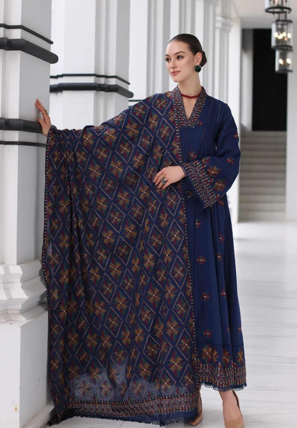 Bareeze - karandi 3Pc Embroidered Unstitched Outfit: winter Elegance